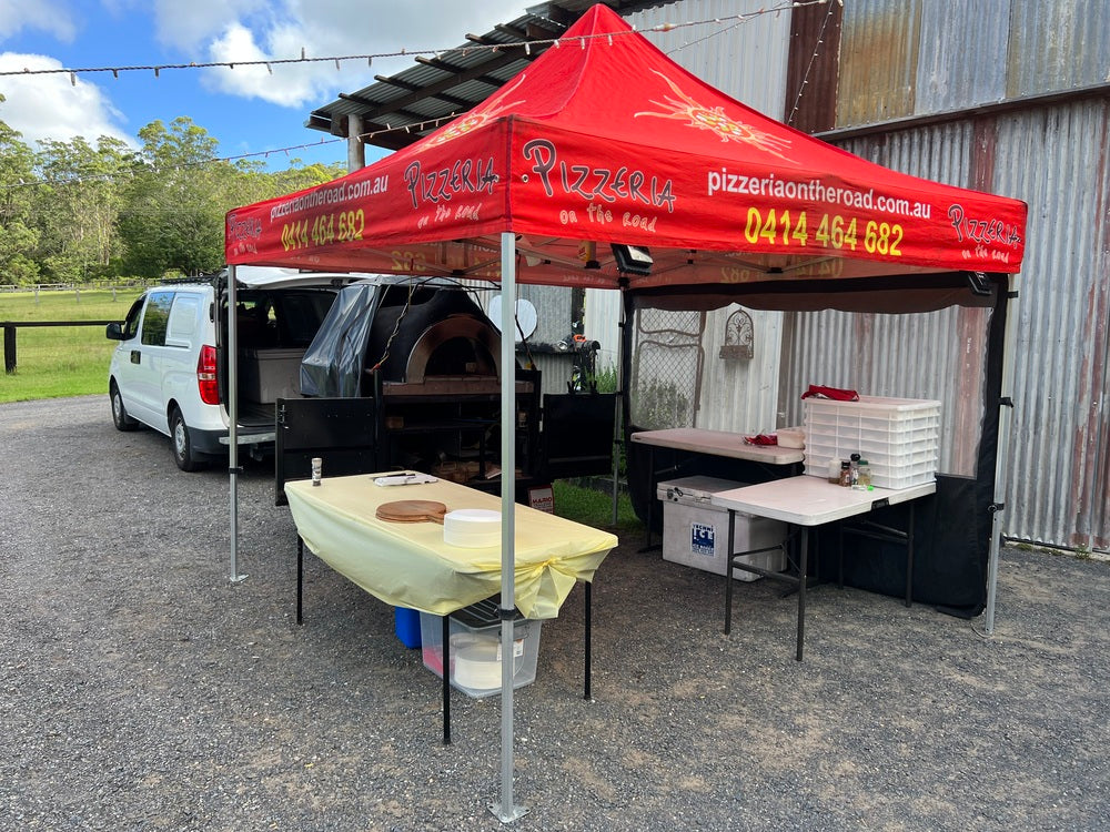 About Us – Pizzeria On The Road